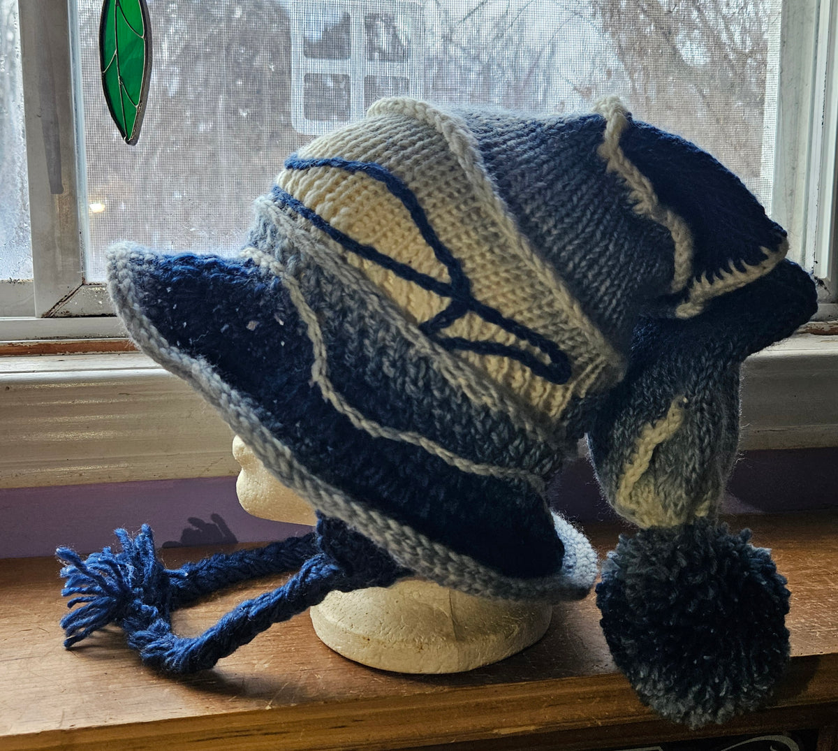 Blue and white Witch's Hat Slouch Toque – Witch's Chamber