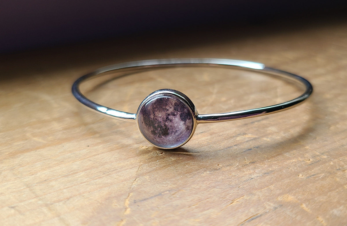 Moon Bangle – Witch's Chamber