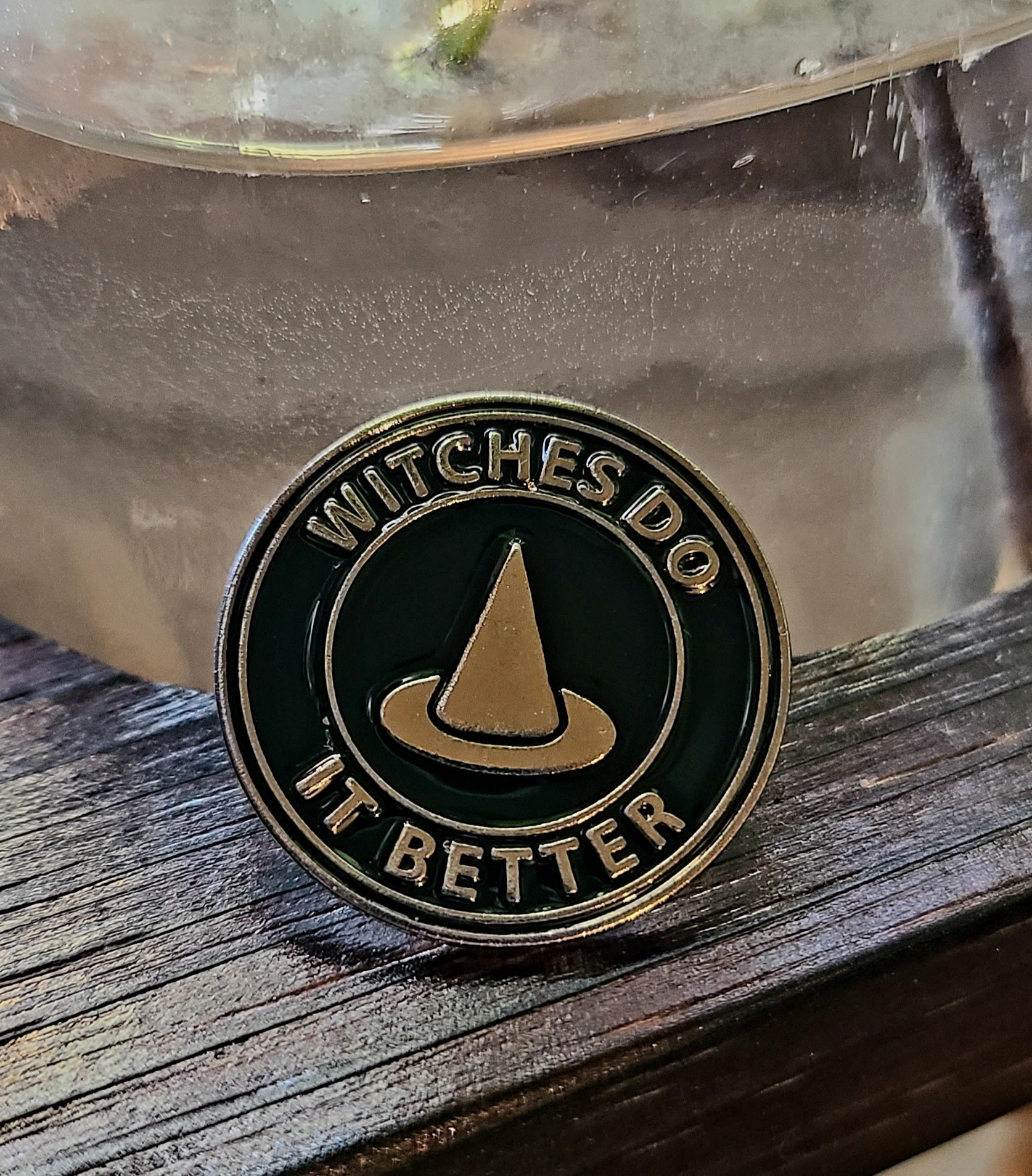 Witches do it Better Pin – Witch's Chamber